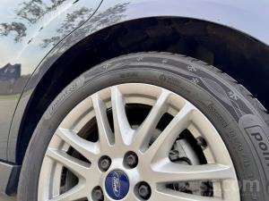 Pelēks Ford C-Max 2014 Rēzekne, ar dzinēja tilpumu 1.60 L un nobraukumu 266 tūkst. km par 6190 €, foto 11 vietnē AUTOMOTO.COM.LV