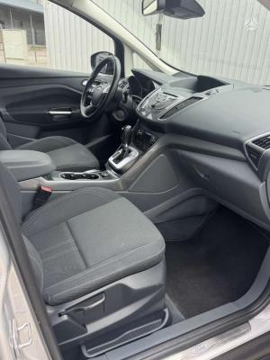 Grey Ford C-Max 2014 in Taurage, with an engine capacity of 2.00 L and mileage of 240 thousand km for 4150 €, photo 10 on AUTOMOTO.COM.LV
