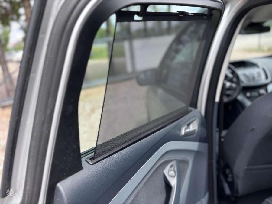 Grey Ford C-Max 2014 in Gargzdai, with an engine capacity of 2.00 L and mileage of 240 thousand km for 4999 €, photo 14 on AUTOMOTO.COM.LV
