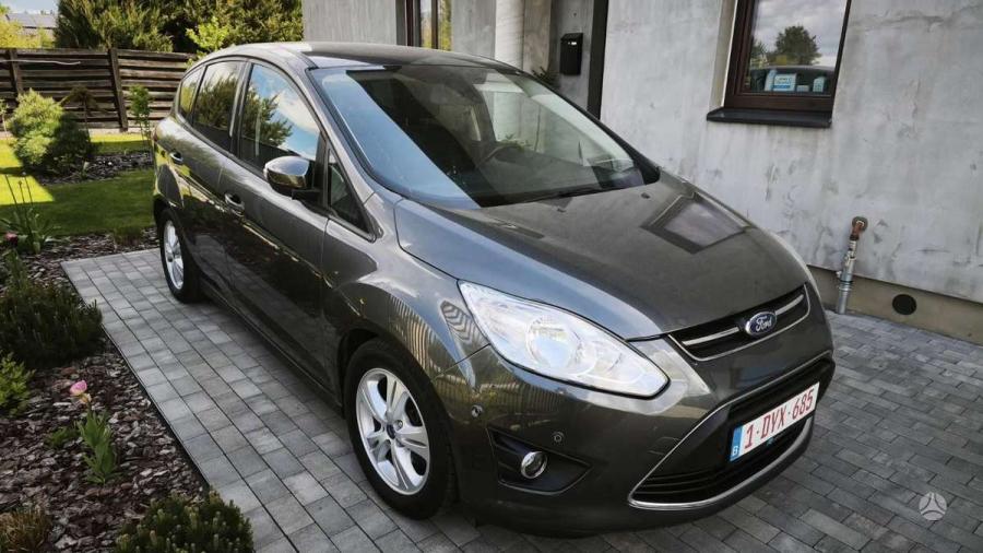 Pelēks Ford C-Max 2015 Šauļi, ar dzinēja tilpumu 1.00 L un nobraukumu 150 tūkst. km par 4490 €, foto 3 vietnē AUTOMOTO.COM.LV