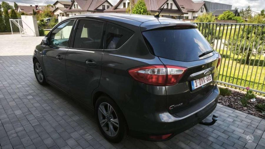 Pelēks Ford C-Max 2015 Šauļi, ar dzinēja tilpumu 1.00 L un nobraukumu 150 tūkst. km par 4490 €, foto 7 vietnē AUTOMOTO.COM.LV