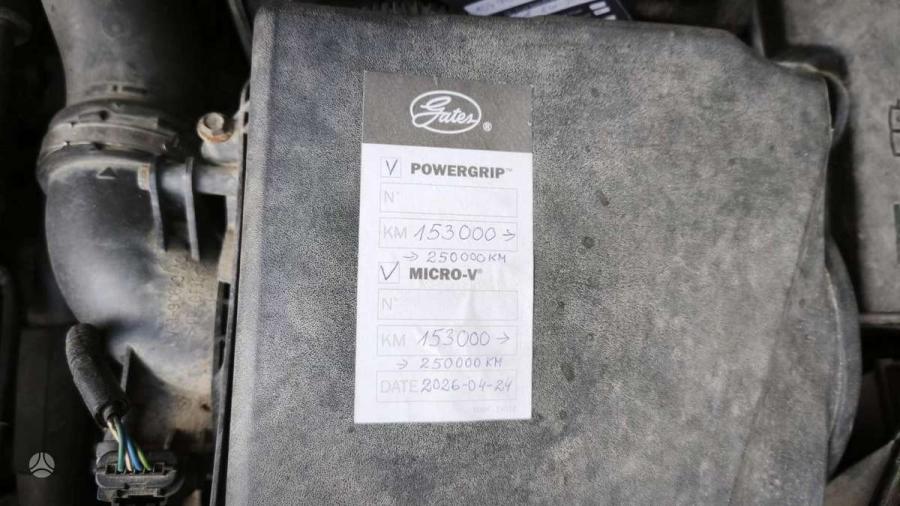Pelēks Ford C-Max 2015 Šauļi, ar dzinēja tilpumu 1.00 L un nobraukumu 150 tūkst. km par 4490 €, foto 22 vietnē AUTOMOTO.COM.LV