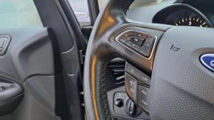 Grey Ford C-Max 2015 in Riga, with an engine capacity of 1.50 L and mileage of 253 thousand km for 6990 €, photo 40 on AUTOMOTO.COM.LV