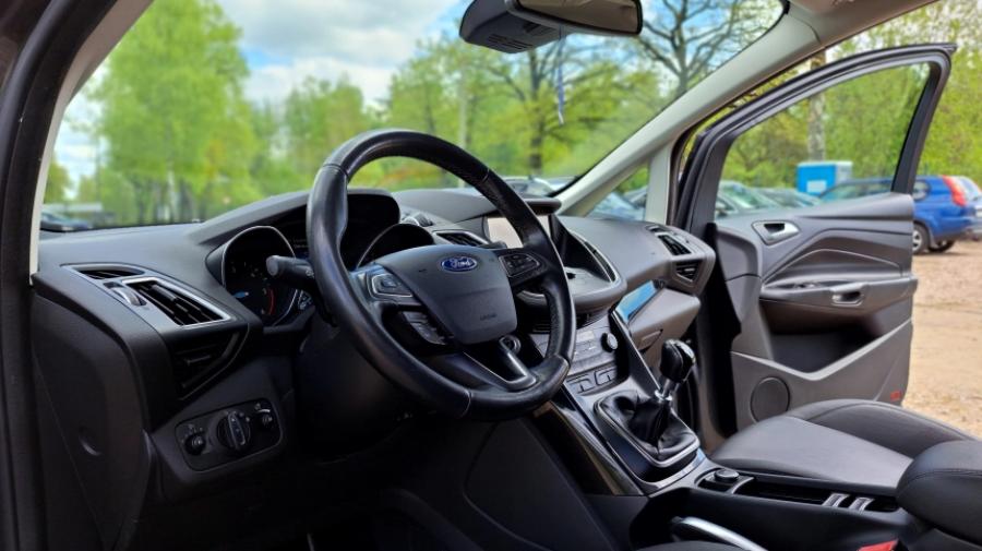 Grey Ford C-Max 2015 in Riga, with an engine capacity of 1.50 L and mileage of 253 thousand km for 6990 €, photo 61 on AUTOMOTO.COM.LV