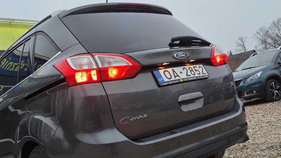 Grey Ford C-Max 2015 in Riga, with an engine capacity of 1.50 L and mileage of 253 thousand km for 6990 €, photo 84 on AUTOMOTO.COM.LV