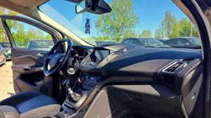 Grey Ford C-Max 2015 in Riga, with an engine capacity of 1.50 L and mileage of 253 thousand km for 6990 €, photo 87 on AUTOMOTO.COM.LV