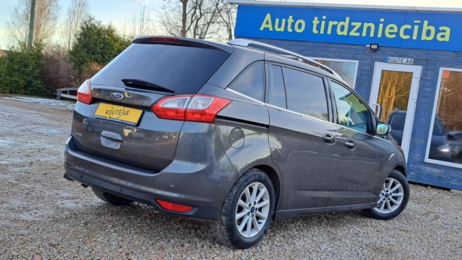 Grey Ford C-Max 2015 in Riga, with an engine capacity of 1.50 L and mileage of 253 thousand km for 6990 €, photo 90 on AUTOMOTO.COM.LV