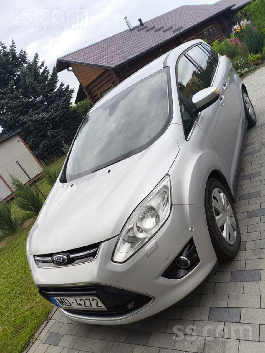 Pelēks Ford C-Max 2015 Rīga, ar dzinēja tilpumu 1.60 L un nobraukumu 244 tūkst. km par 4700 €, foto 1 vietnē AUTOMOTO.COM.LV