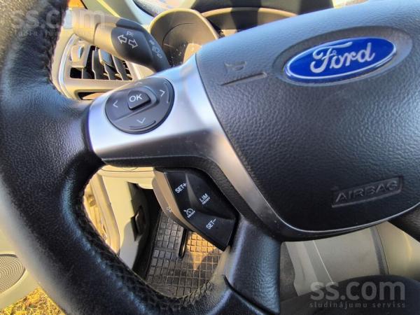 Pelēks Ford C-Max 2015 Rīga, ar dzinēja tilpumu 1.60 L un nobraukumu 244 tūkst. km par 4700 €, foto 5 vietnē AUTOMOTO.COM.LV
