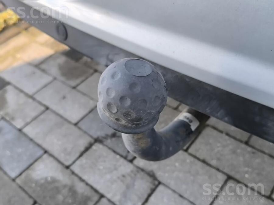 Pelēks Ford C-Max 2015 Rīga, ar dzinēja tilpumu 1.60 L un nobraukumu 244 tūkst. km par 4700 €, foto 10 vietnē AUTOMOTO.COM.LV