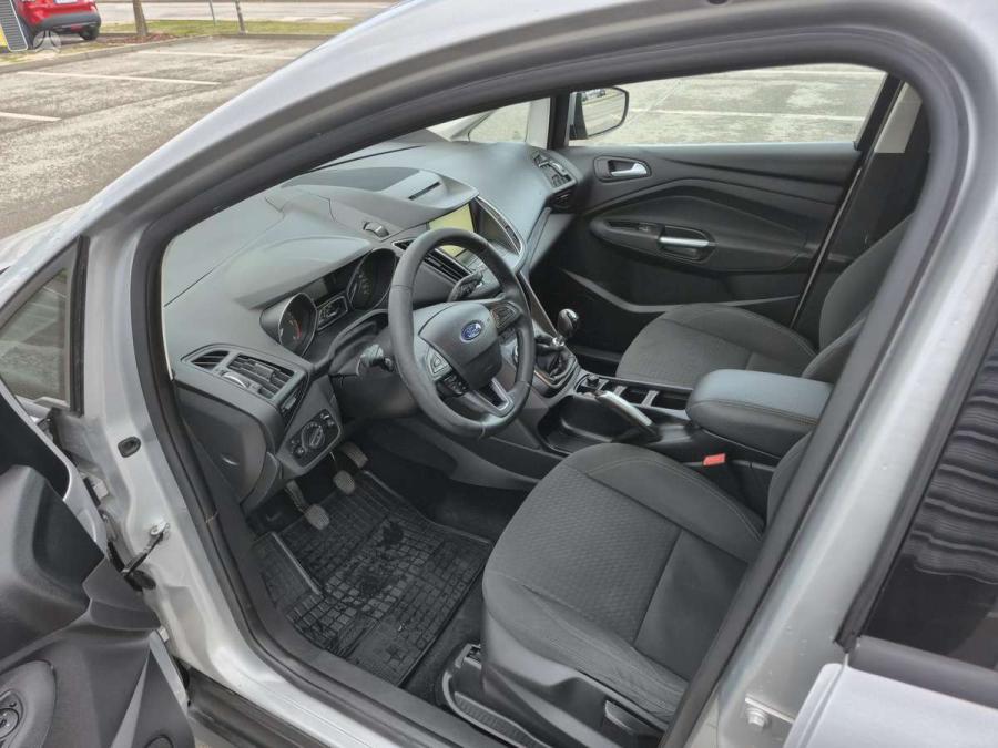 Pelēks Ford C-Max 2015 Viļņa, ar dzinēja tilpumu 2.00 L un nobraukumu 271 tūkst. km par 5500 €, foto 10 vietnē AUTOMOTO.COM.LV