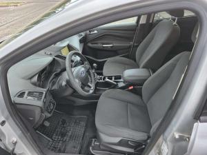 Pelēks Ford C-Max 2015 Viļņa, ar dzinēja tilpumu 2.00 L un nobraukumu 271 tūkst. km par 5500 €, foto 11 vietnē AUTOMOTO.COM.LV