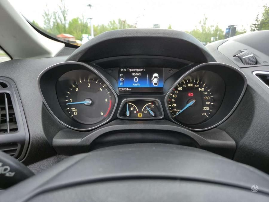 Pelēks Ford C-Max 2015 Viļņa, ar dzinēja tilpumu 2.00 L un nobraukumu 271 tūkst. km par 5500 €, foto 14 vietnē AUTOMOTO.COM.LV