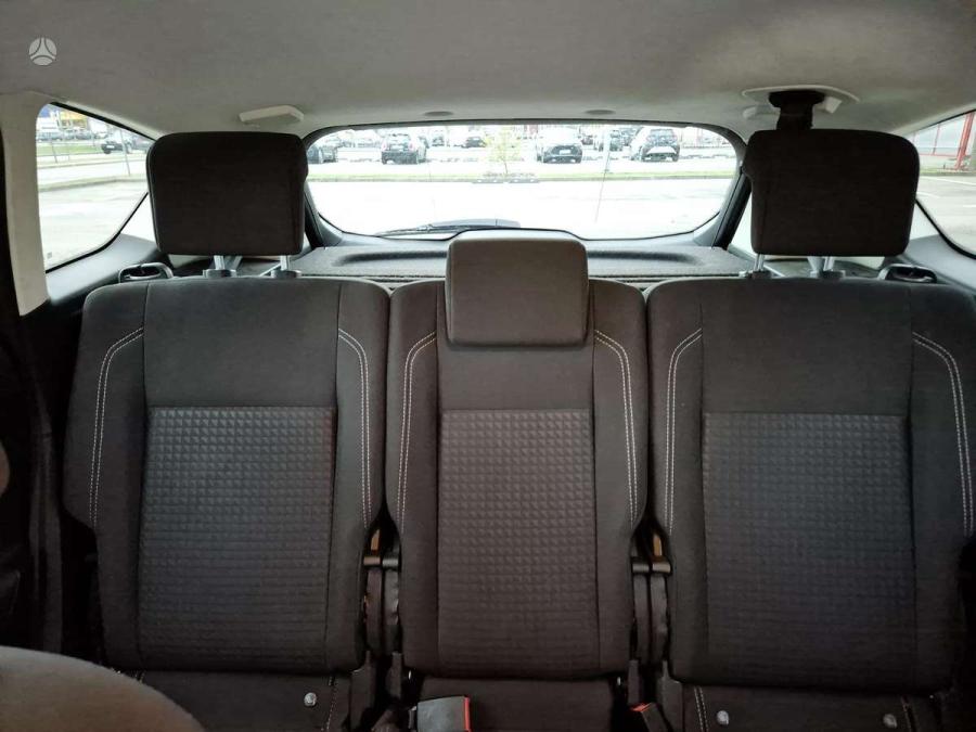 Pelēks Ford C-Max 2015 Viļņa, ar dzinēja tilpumu 2.00 L un nobraukumu 271 tūkst. km par 5500 €, foto 20 vietnē AUTOMOTO.COM.LV