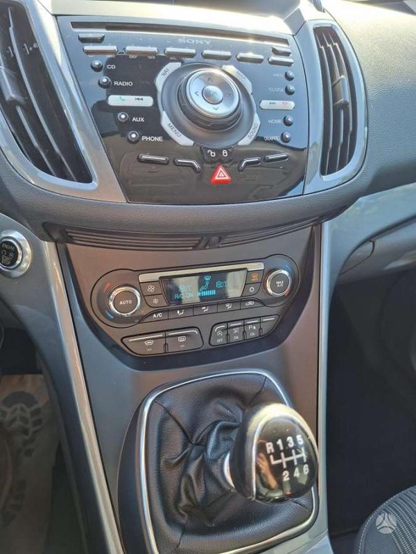Grey Ford C-Max 2015 in Ukmerge, with an engine capacity of 1.00 L and mileage of 251 thousand km for 3750 €, photo 9 on AUTOMOTO.COM.LV