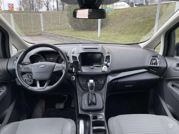 Pelēks Ford C-Max 2016 Viļņa, ar dzinēja tilpumu 2.00 L un nobraukumu 193 tūkst. km par 6000 €, foto 6 vietnē AUTOMOTO.COM.LV