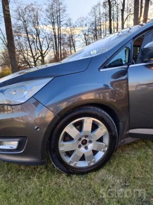 Grey Ford C-Max 2016 in Riga, with an engine capacity of 2.00 L and mileage of 298 thousand km for 5500 €, photo 12 on AUTOMOTO.COM.LV
