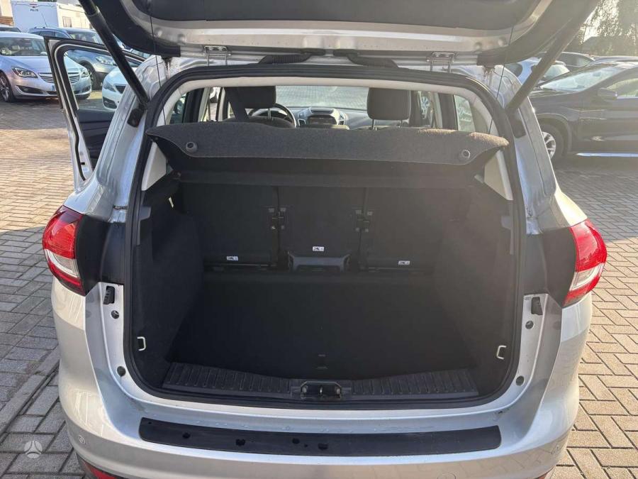 Pelēks Ford C-Max 2016 Tauragė, ar dzinēja tilpumu 1.00 L un nobraukumu 143 tūkst. km par 4500 €, foto 13 vietnē AUTOMOTO.COM.LV
