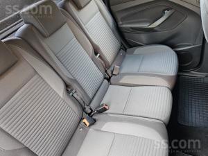 Grey Ford C-Max 2016 in Jekabpils, with an engine capacity of 2.00 L and mileage of 253 thousand km for 6790 €, photo 18 on AUTOMOTO.COM.LV