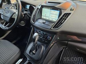 Grey Ford C-Max 2016 in Jekabpils, with an engine capacity of 2.00 L and mileage of 253 thousand km for 6790 €, photo 23 on AUTOMOTO.COM.LV
