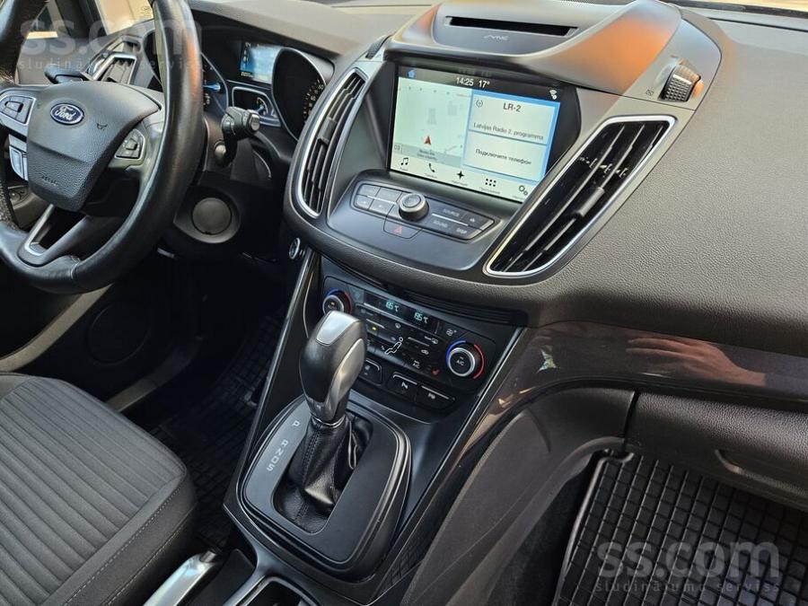 Grey Ford C-Max 2016 in Jekabpils, with an engine capacity of 2.00 L and mileage of 253 thousand km for 6790 €, photo 23 on AUTOMOTO.COM.LV
