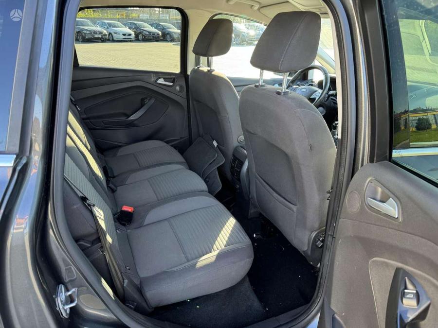 Grey Ford C-Max 2016 in Telschi, with an engine capacity of 1.50 L and mileage of 251 thousand km for 4500 €, photo 16 on AUTOMOTO.COM.LV