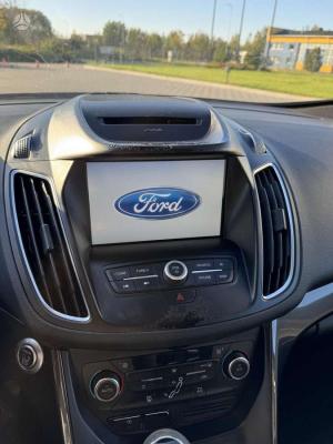 Grey Ford C-Max 2016 in Telschi, with an engine capacity of 1.50 L and mileage of 251 thousand km for 4500 €, photo 19 on AUTOMOTO.COM.LV