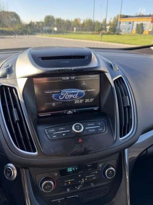 Grey Ford C-Max 2016 in Telschi, with an engine capacity of 1.50 L and mileage of 251 thousand km for 4500 €, photo 20 on AUTOMOTO.COM.LV