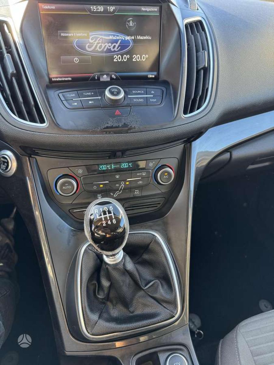 Grey Ford C-Max 2016 in Telschi, with an engine capacity of 1.50 L and mileage of 251 thousand km for 4500 €, photo 21 on AUTOMOTO.COM.LV