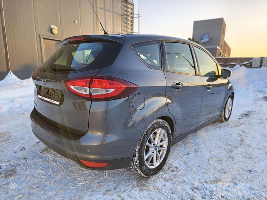 Grey Ford C-Max 2017 in Siauliai, with an engine capacity of 1.50 L and mileage of 255 thousand km for 6200 €, photo 5 on AUTOMOTO.COM.LV