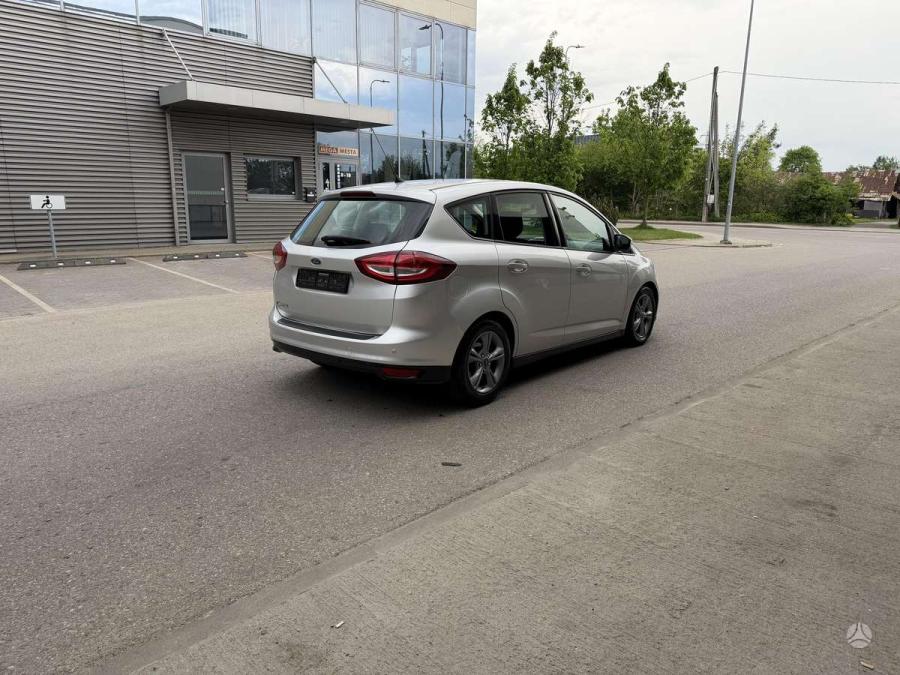 Pelēks Ford C-Max 2017 Viļņa, ar dzinēja tilpumu 2.00 L un nobraukumu 214 tūkst. km par 5200 €, foto 6 vietnē AUTOMOTO.COM.LV