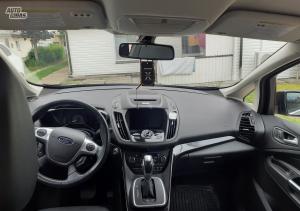 Grey Ford C-Max 2017 in Panevezys, with an engine capacity of 2.00 L and mileage of 112 thousand km for 8500 €, photo 5 on AUTOMOTO.COM.LV