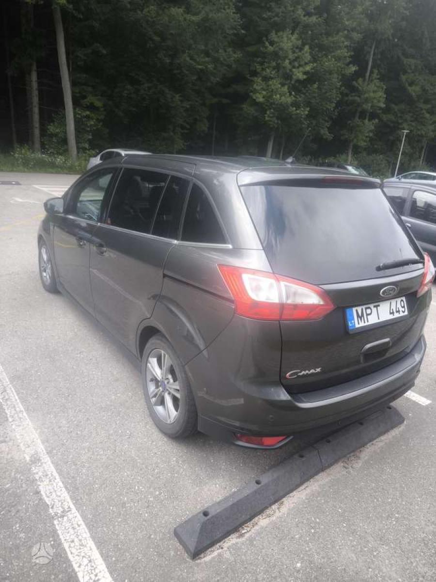 Pelēks Ford C-Max 2017 Gargždai, ar dzinēja tilpumu 2.00 L un nobraukumu 314 tūkst. km par 7999 €, foto 7 vietnē AUTOMOTO.COM.LV
