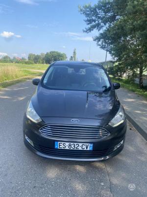 Grey Ford C-Max 2017 in Taurage, with an engine capacity of 1.00 L and mileage of 165 thousand km for 4900 €, photo 3 on AUTOMOTO.COM.LV