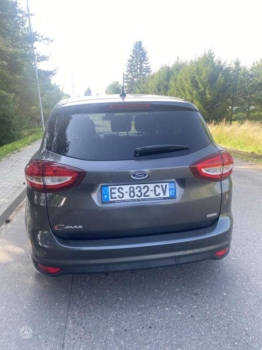 Grey Ford C-Max 2017 in Taurage, with an engine capacity of 1.00 L and mileage of 165 thousand km for 4900 €, photo 6 on AUTOMOTO.COM.LV