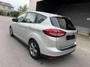 Grey Ford C-Max 2017 in Vilnius, with an engine capacity of 2.00 L and mileage of 214 thousand km for 5400 €, photo 5 on AUTOMOTO.COM.LV
