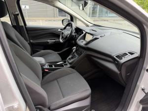 Grey Ford C-Max 2017 in Vilnius, with an engine capacity of 2.00 L and mileage of 214 thousand km for 5400 €, photo 20 on AUTOMOTO.COM.LV