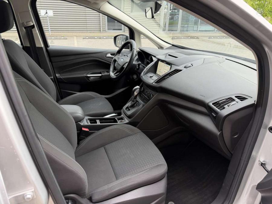 Grey Ford C-Max 2017 in Vilnius, with an engine capacity of 2.00 L and mileage of 214 thousand km for 5400 €, photo 20 on AUTOMOTO.COM.LV