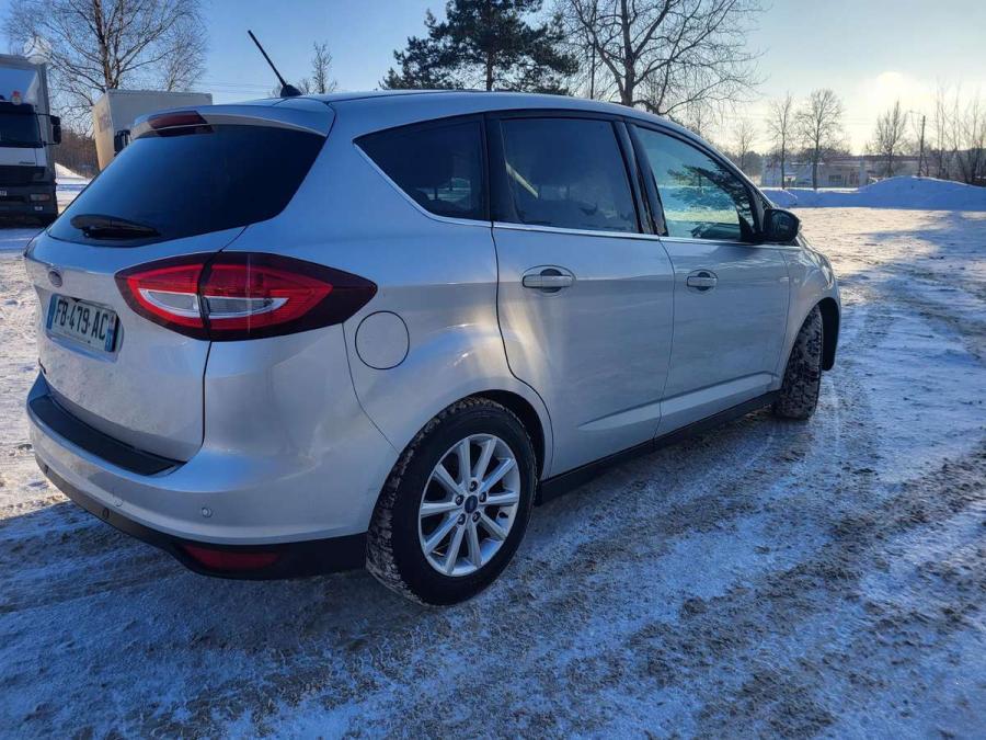 Pelēks Ford C-Max 2018 Utena, ar dzinēja tilpumu 1.50 L un nobraukumu 215 tūkst. km par 6500 €, foto 8 vietnē AUTOMOTO.COM.LV