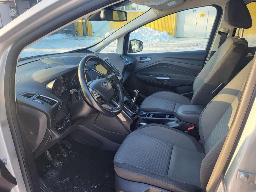 Pelēks Ford C-Max 2018 Utena, ar dzinēja tilpumu 1.50 L un nobraukumu 215 tūkst. km par 6500 €, foto 12 vietnē AUTOMOTO.COM.LV