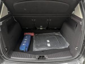 Grey Ford C-Max 2018 in Jelgava, with an engine capacity of 1.50 L and mileage of 229 thousand km for 7500 €, photo 16 on AUTOMOTO.COM.LV