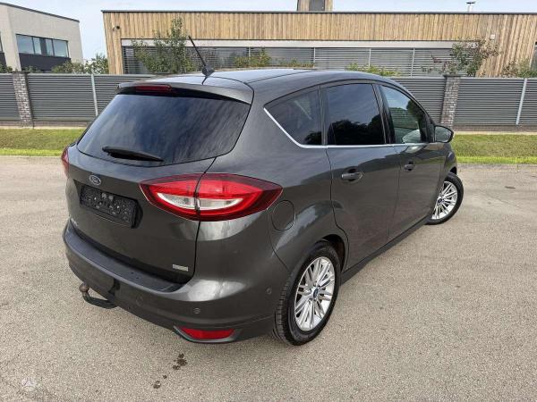 Ford C-Max 2018 in Siauliai on AUTOMOTO.COM.LV Grey Ford C-Max 2018 in Siauliai, with an engine capacity of 1.50 L and mileage of 142 thousand km for 7650 €, photo 6 on AUTOMOTO.COM.LV
