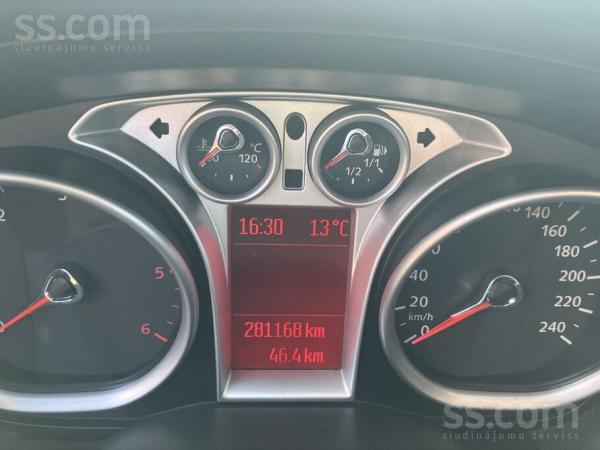 Pelēks Ford C-Max 2010 Liepāja, ar dzinēja tilpumu 1.60 L un nobraukumu 281 tūkst. km par 2800 €, foto 4 vietnē AUTOMOTO.COM.LV