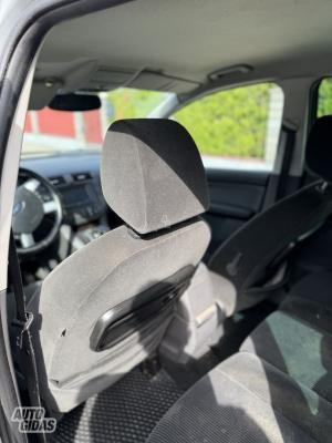 Pelēks Ford C-Max 2005 Kauņa, ar dzinēja tilpumu 1.60 L un nobraukumu 250 tūkst. km par 850 €, foto 15 vietnē AUTOMOTO.COM.LV