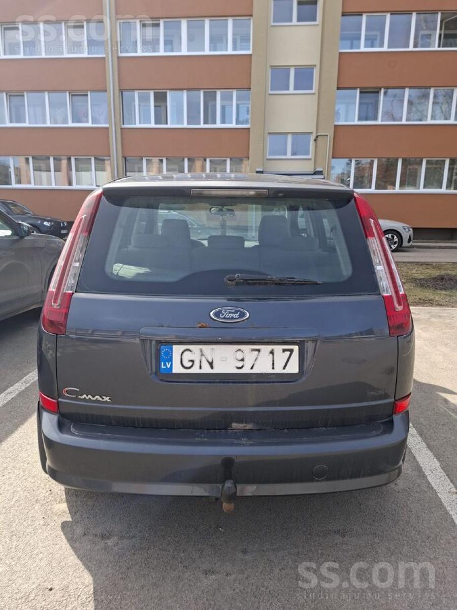 Grey Ford C-Max 2007 in Riga, with an engine capacity of 1.80 L and mileage of 301 thousand km for 800 €, photo 5 on AUTOMOTO.COM.LV