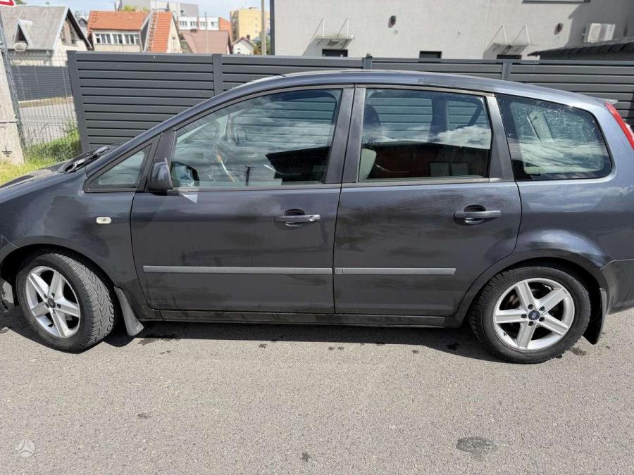 Pelēks Ford C-Max 2009 Kauņa, ar dzinēja tilpumu 1.56 L un nobraukumu 256 tūkst. km par 1550 €, foto 10 vietnē AUTOMOTO.COM.LV