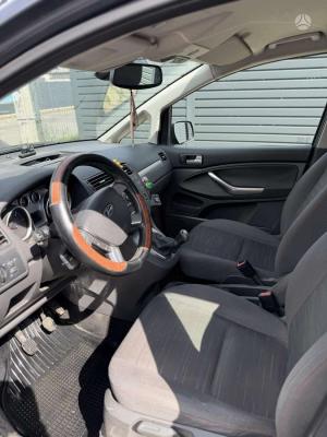 Pelēks Ford C-Max 2009 Kauņa, ar dzinēja tilpumu 1.56 L un nobraukumu 256 tūkst. km par 1550 €, foto 13 vietnē AUTOMOTO.COM.LV