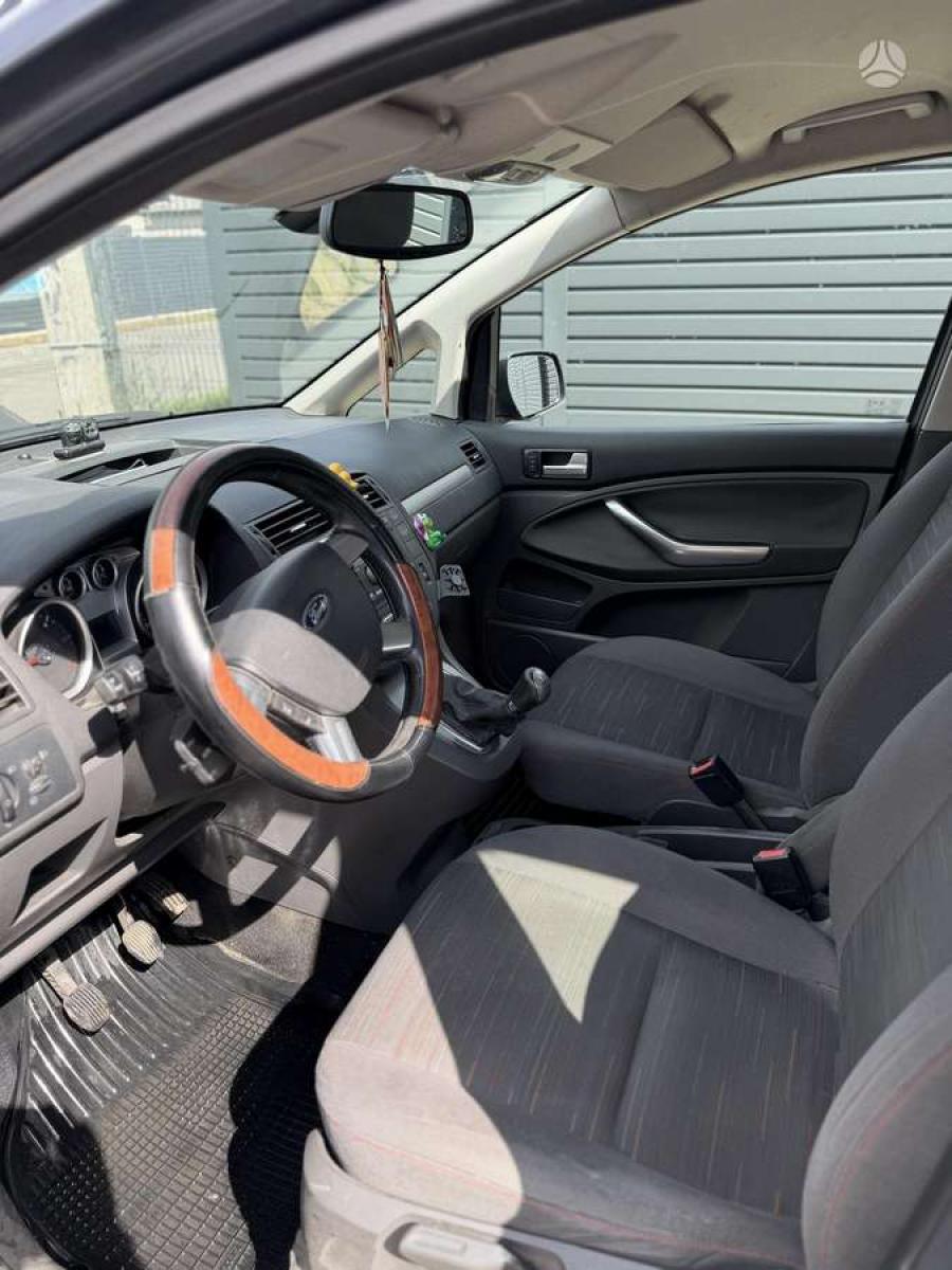 Pelēks Ford C-Max 2009 Kauņa, ar dzinēja tilpumu 1.56 L un nobraukumu 256 tūkst. km par 1550 €, foto 13 vietnē AUTOMOTO.COM.LV