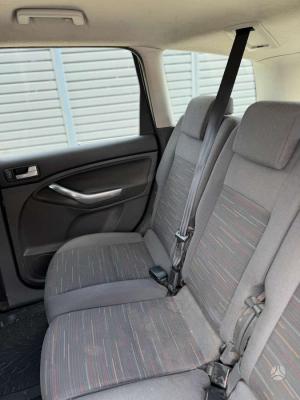 Pelēks Ford C-Max 2009 Kauņa, ar dzinēja tilpumu 1.56 L un nobraukumu 256 tūkst. km par 1550 €, foto 16 vietnē AUTOMOTO.COM.LV