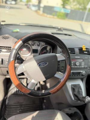 Pelēks Ford C-Max 2009 Kauņa, ar dzinēja tilpumu 1.56 L un nobraukumu 256 tūkst. km par 1550 €, foto 20 vietnē AUTOMOTO.COM.LV